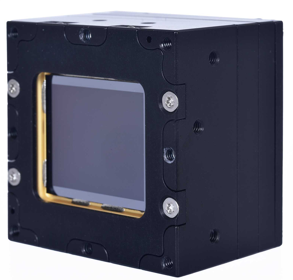 Xenics (Photonis Group) changes two product names in its advanced ...